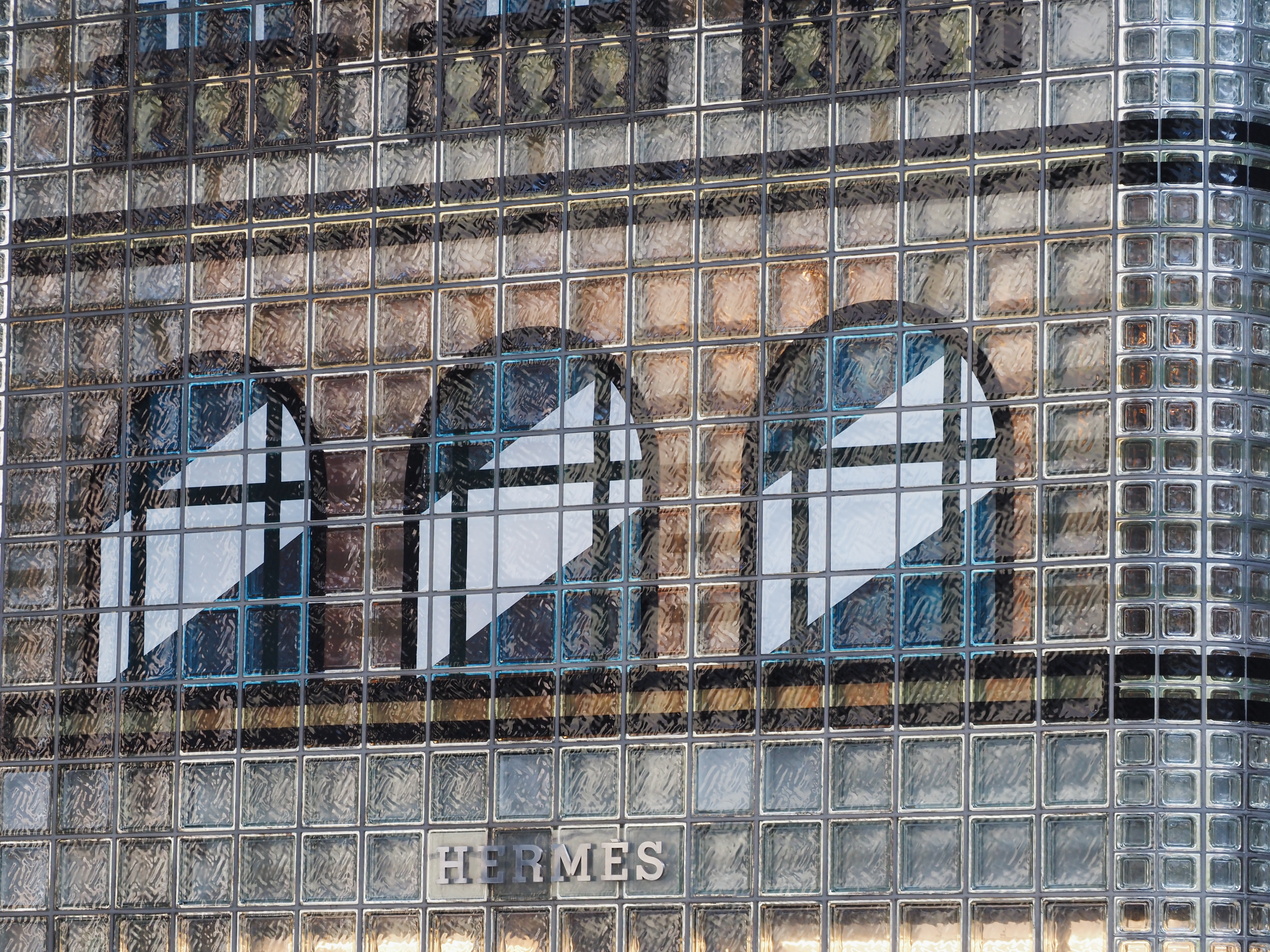 Ginza Architecture Tour: Where Tradition Meets Innovation - Withlocals