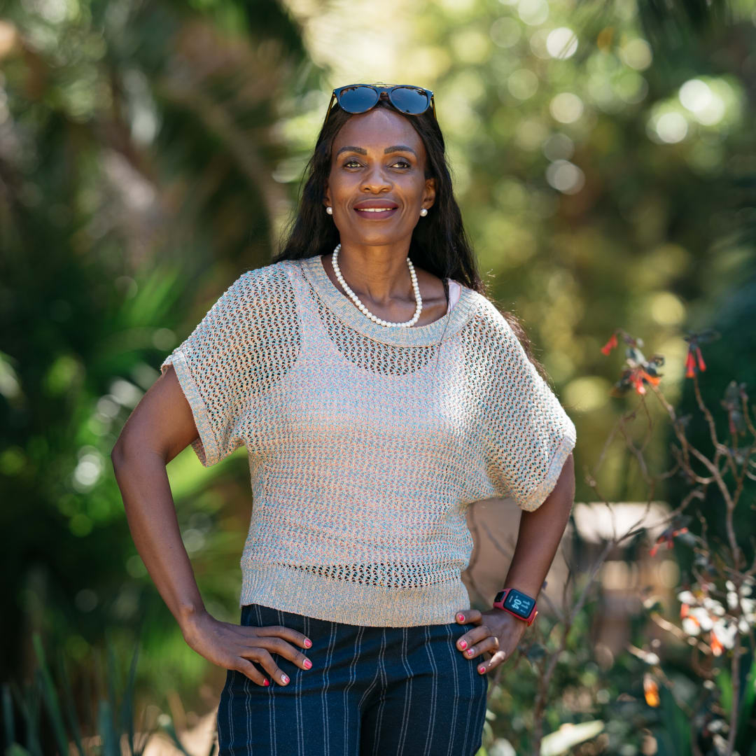 Veliswa - The Adventurous Outdoorsy