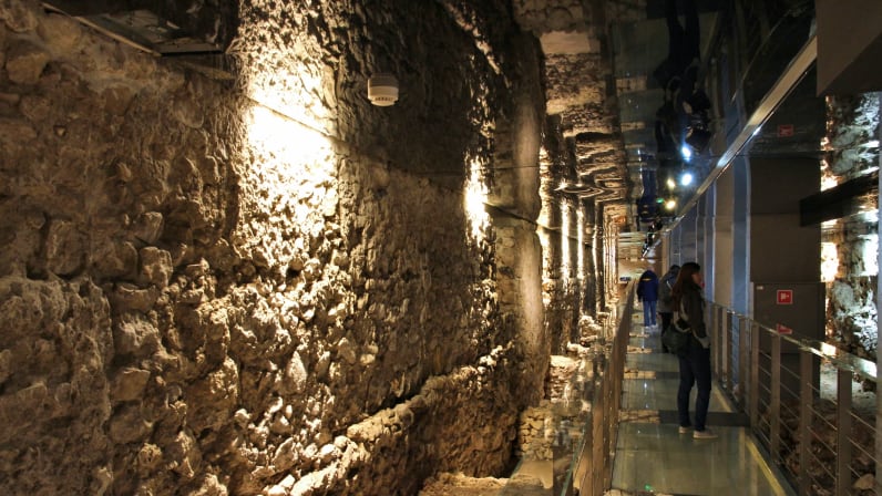 Explore the Rynek Underground Museum with a Local Guide - Withlocals
