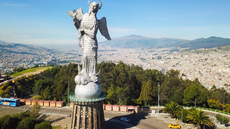 City Kickstart Tour: Quito - Withlocals